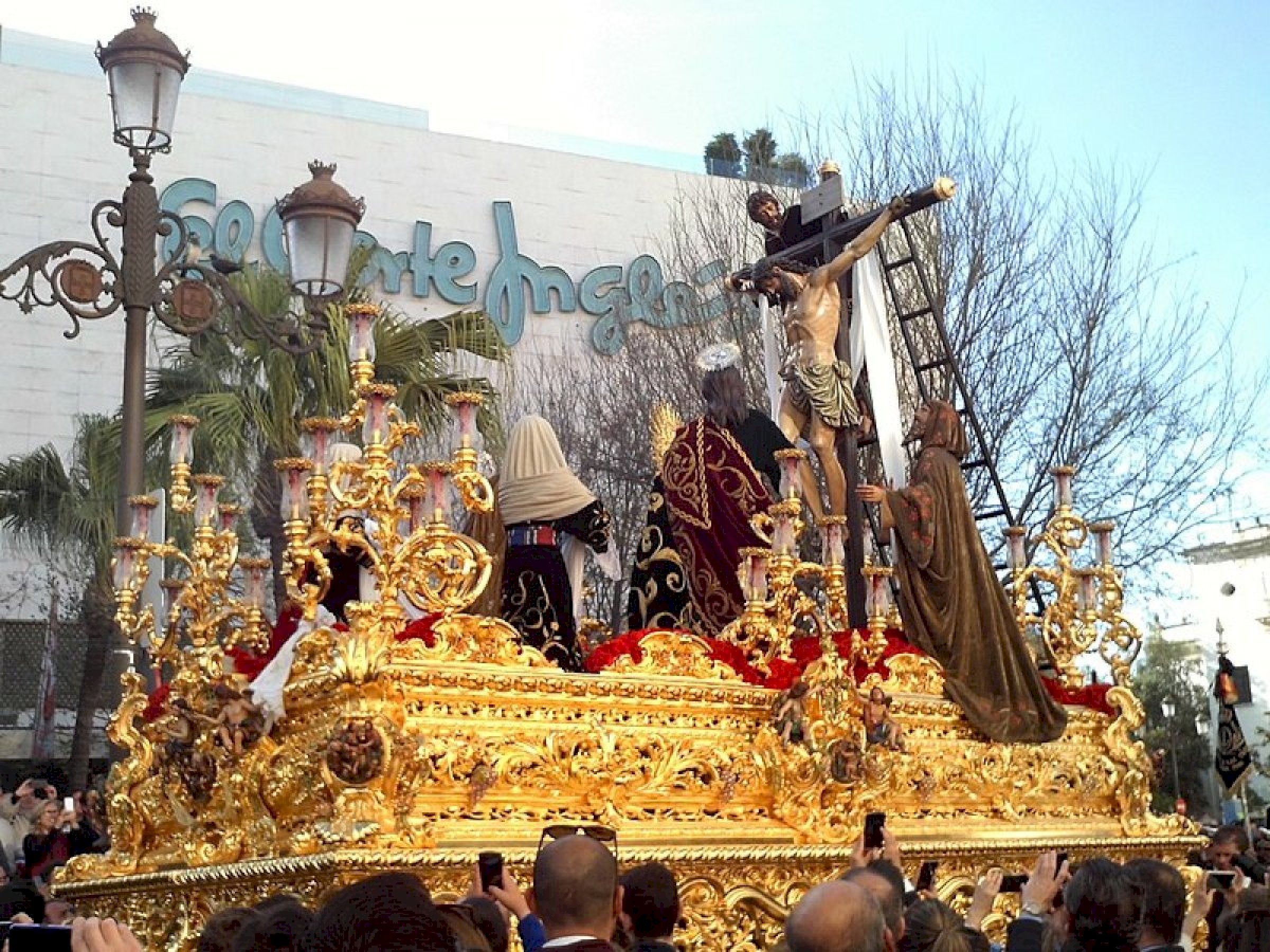Dove parcheggiare per le Processioni di Pasqua a Siviglia (2023)?