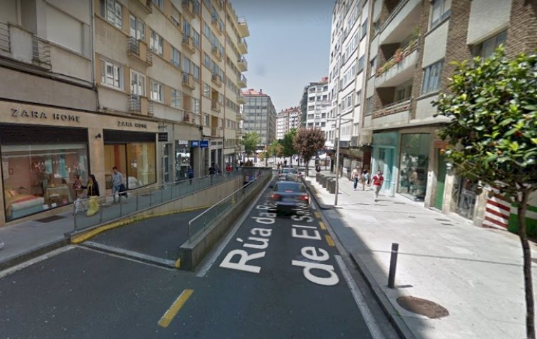 Reservar una plaza en el parking Praza Roxa de Santiago