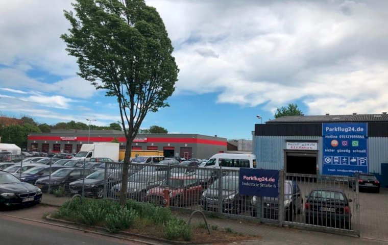 Book a parking spot in Parkflug24 Indoor - Shuttle car park