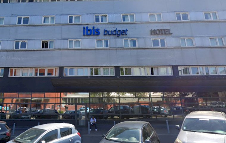 Reserve uma vaga de estacionamento no Zenpark Gare de Pantin RER - Ibis ...