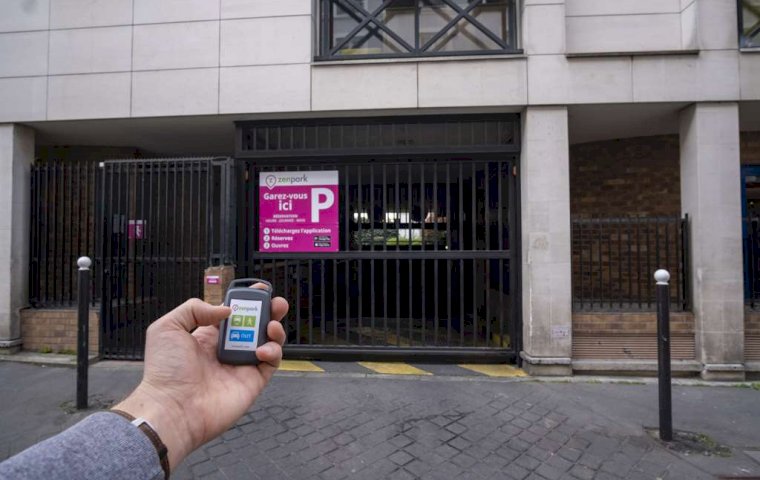 Book a parking spot in Zenpark Colonel Fabien - Jaurès car park