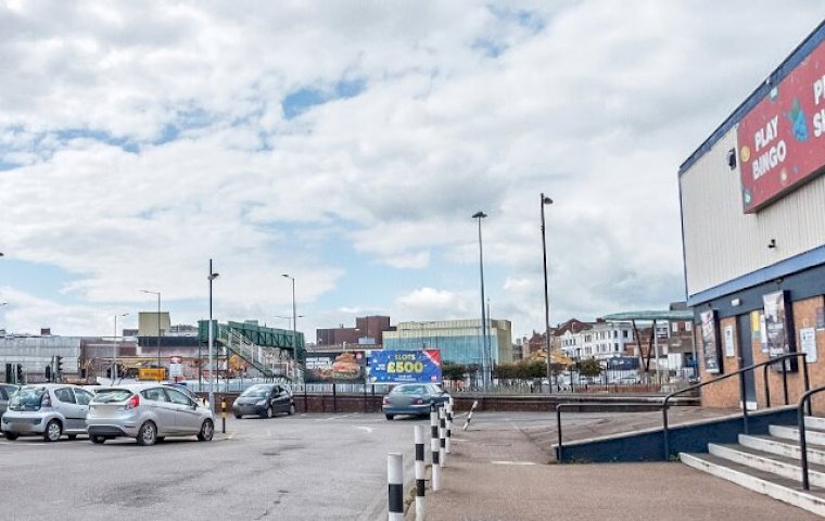 Book a parking spot in ParkBee Buzz Bingo Barnsley car park