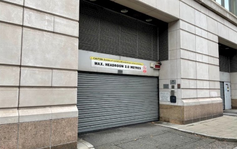 Book a parking spot in ParkBee Westferry Circus Ontario Way car park