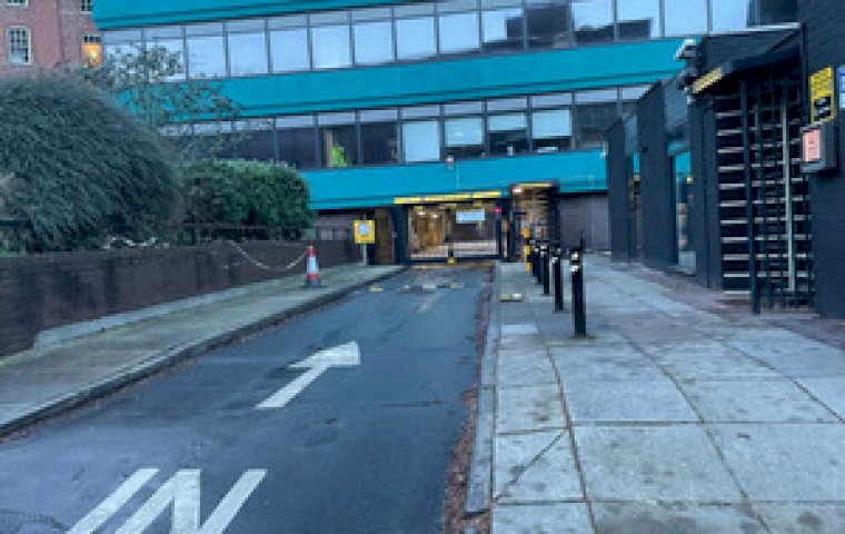 Book a parking spot in ParkBee Bankpark Pennine Five - Sheffield car park