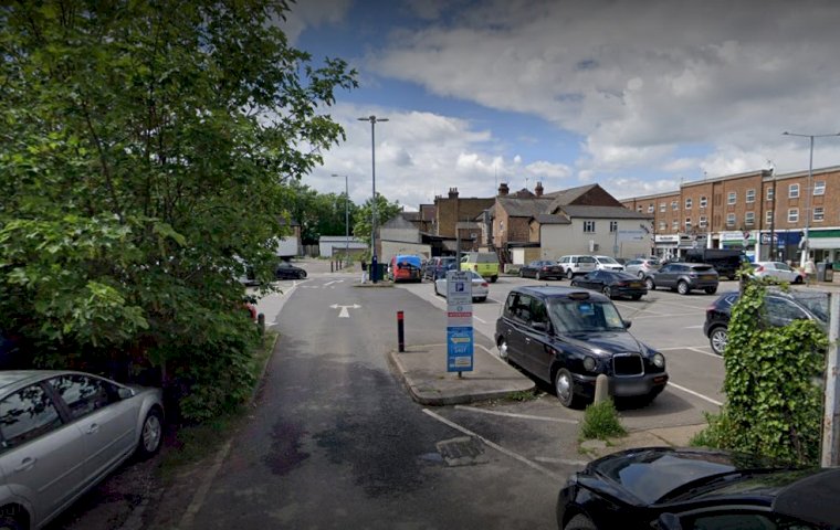 Book a parking spot in ParkBee RCP King Street Stanford Le Hope car park