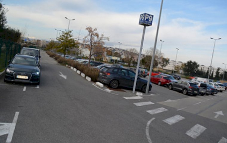 Book a parking spot in Nice Airport P9 car park