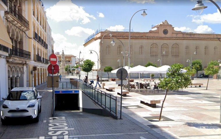 Book a parking spot in Indigo Plaza España car park