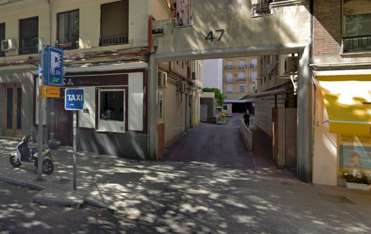 Reservar una plaza en el parking Ríos Rosas