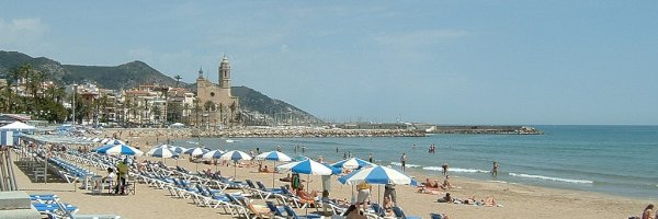 Where to park at Sitges Beach